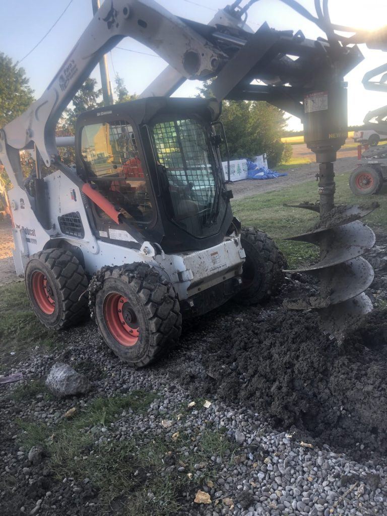 Hole Auger - Para's Construction Chatham-Kent - Skid Steer, Excavation ...
